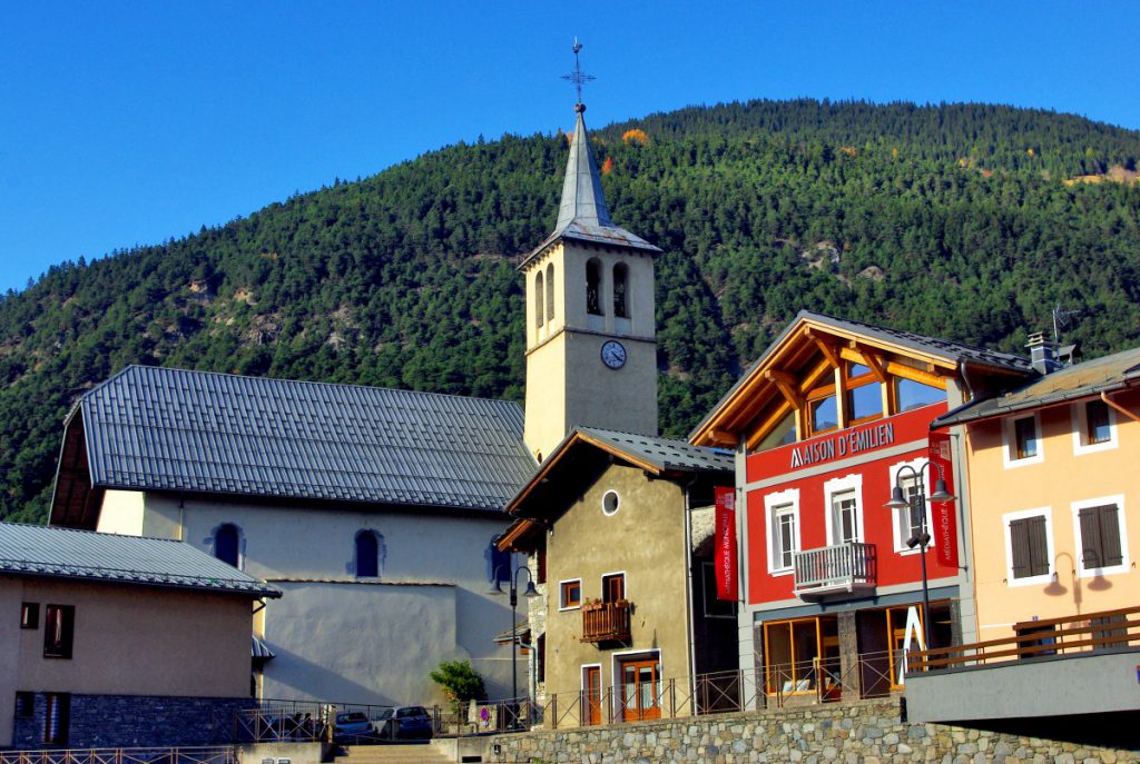 Discover the Tarentaise Valley in Savoie - French Moments