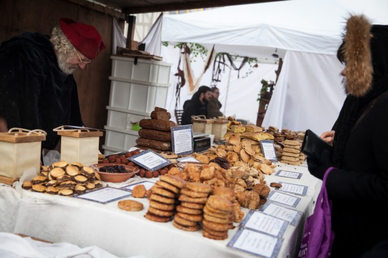 Provins Medieval Christmas Market: A 2023 Guide - French Moments