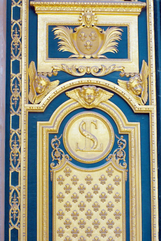 The Dome church of Les Invalides and Napoleon's tomb - French Moments