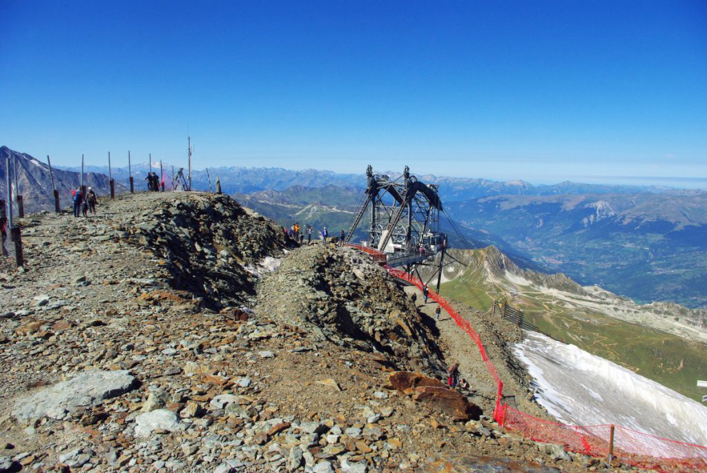 Why you should climb the Aiguille Rouge in Les Arcs! - French Moments