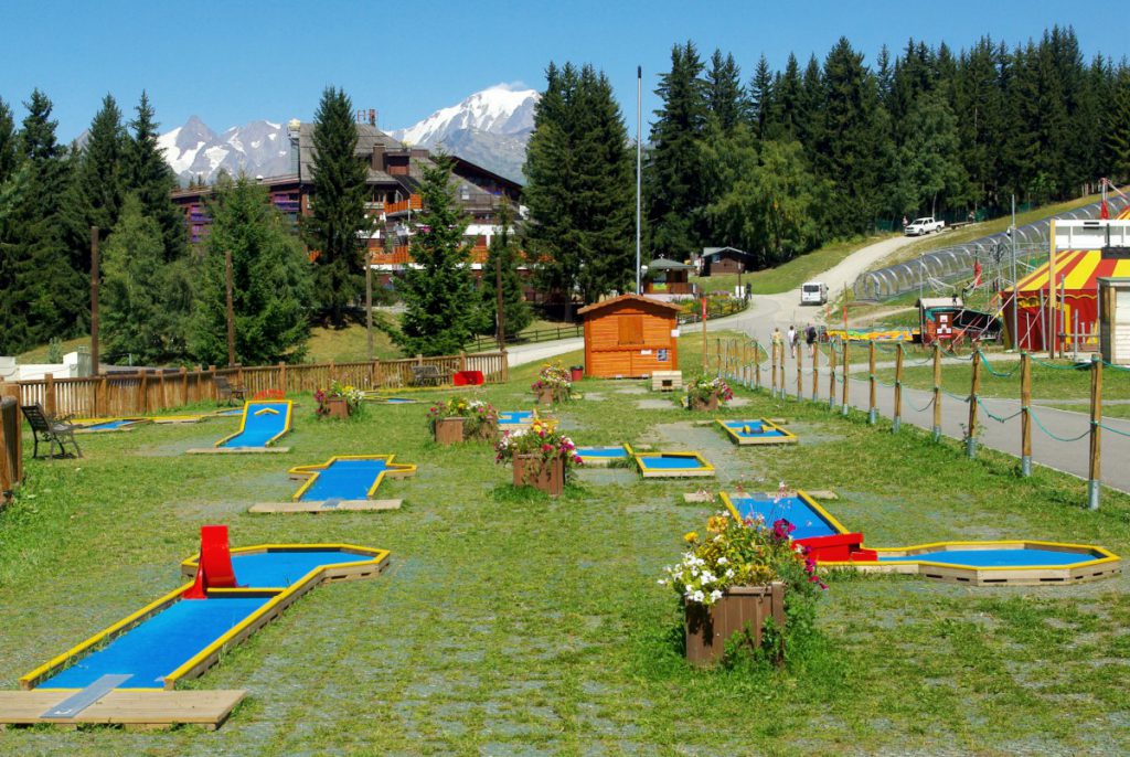 Discover the domain of Les Arcs in Summer - French Moments