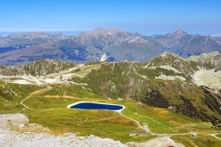 Why you should climb the Aiguille Rouge in Les Arcs! - French Moments