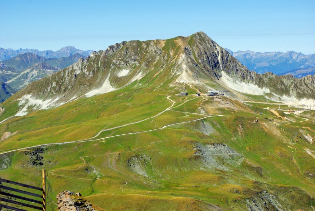 Why you should climb the Aiguille Rouge in Les Arcs! - French Moments