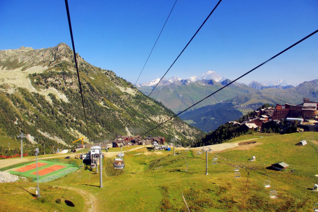 Why you should climb the Aiguille Rouge in Les Arcs! - French Moments