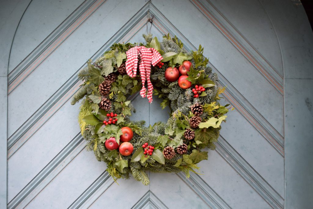 How do we celebrate Advent in France? - French Moments