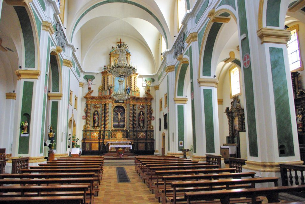 Discover the historic Annecy Churches - French Moments