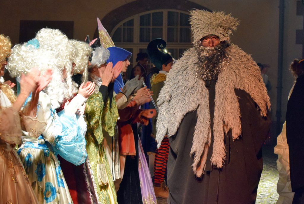 The formidable story of Santa Claus in France - French Moments