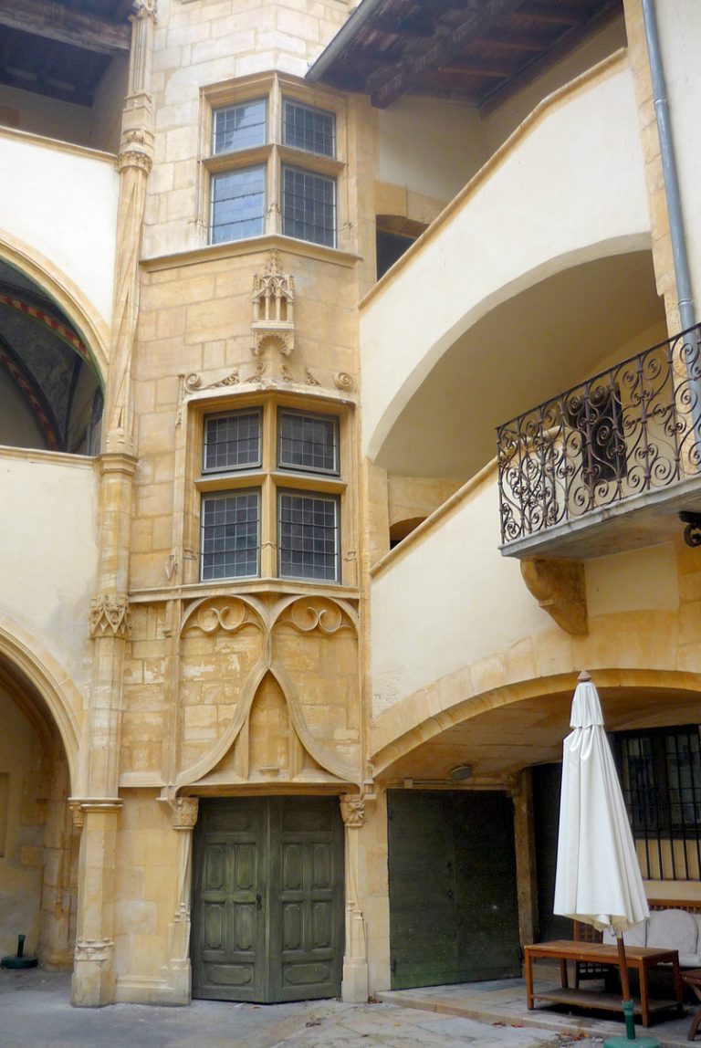Explore Lyon Old Town: history and sightseeing - French Moments
