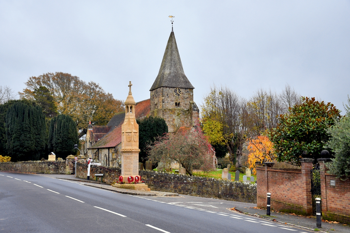 Explore the English village of Burwash, East Sussex - French Moments