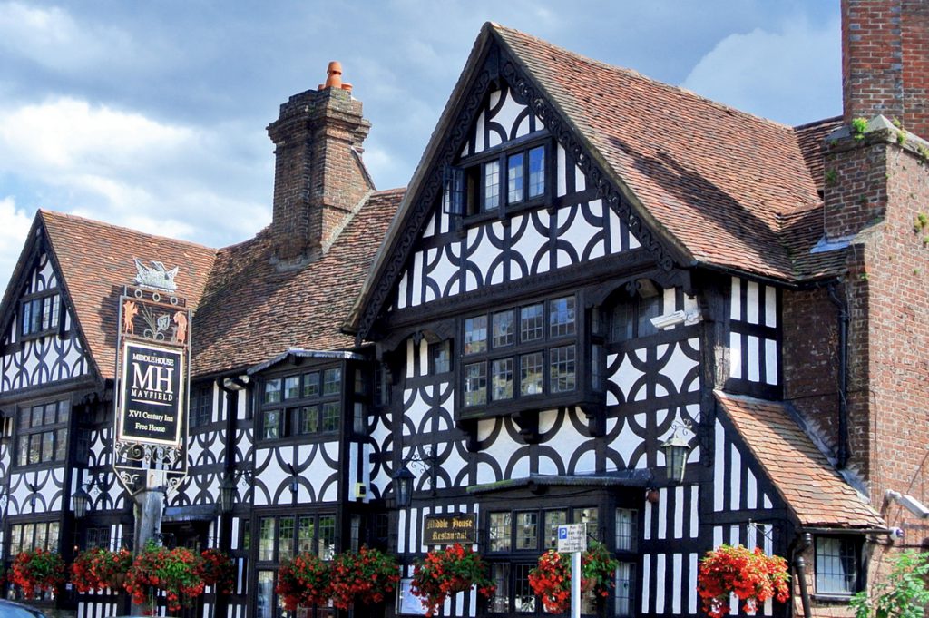 Explore the English village of Burwash, East Sussex - French Moments