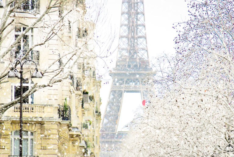 Does it snow in France? Everything you need to know! - French Moments