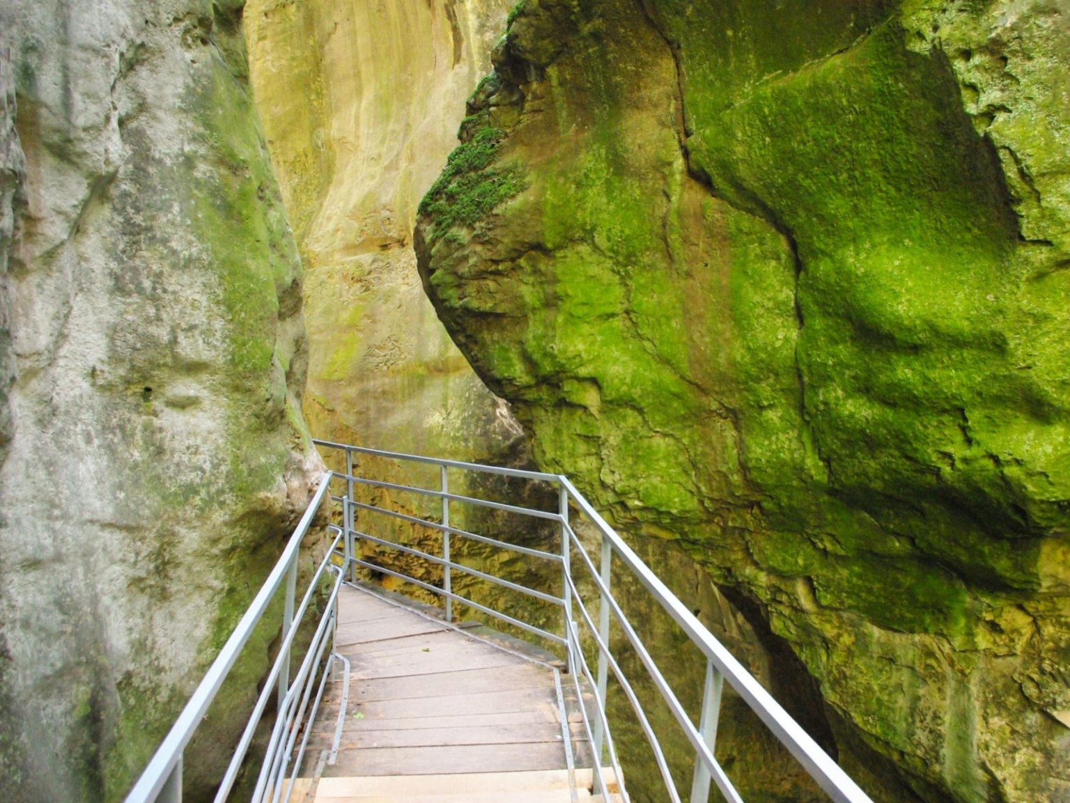 15 sites to discover around Annecy - French Moments