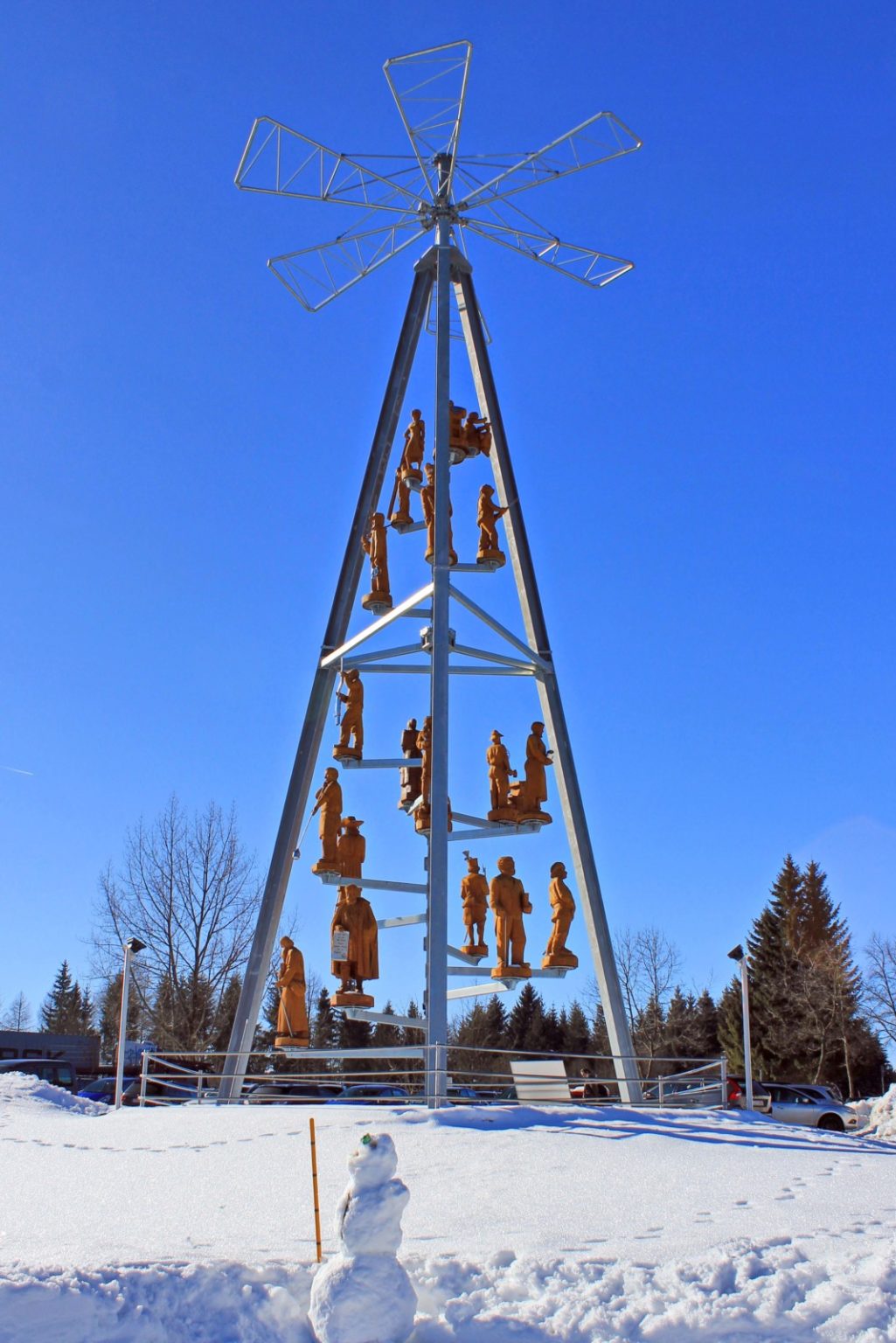 The Christmas pyramid: Origins and Traditions - French Moments