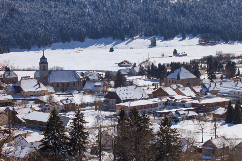 Does it snow in France? Everything you need to know! - French Moments