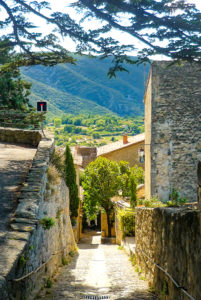 Bonnieux Revealed: Discover the Hilltop Village in the Luberon - French ...