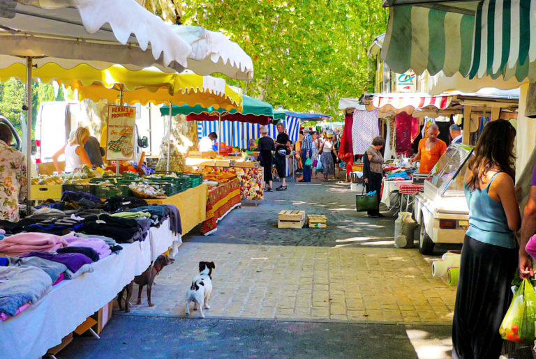 Lourmarin in Provence: What To See and Do - French Moments