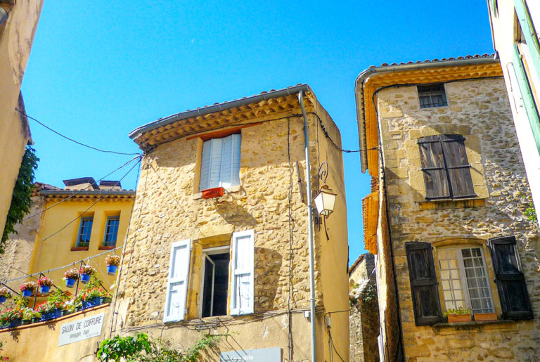 Lourmarin in Provence: What To See and Do - French Moments