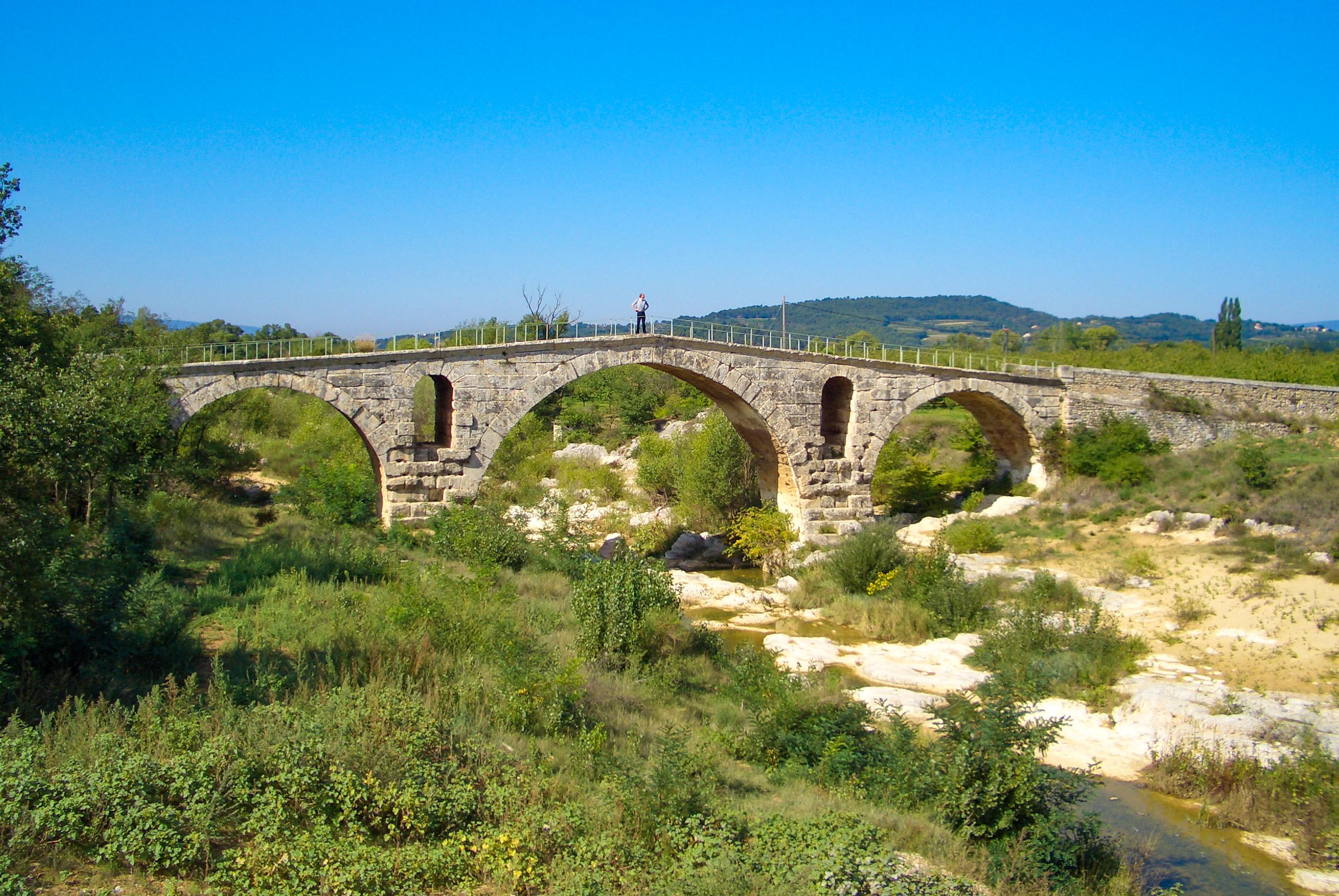 Bonnieux Revealed: Discover the Hilltop Village in the Luberon - French ...
