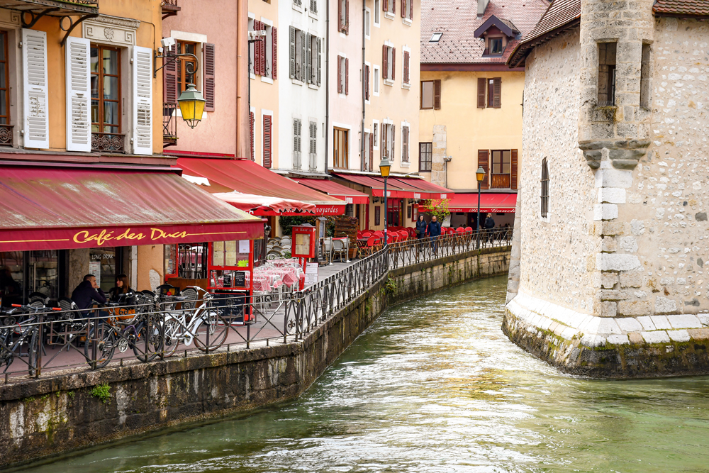 Chasing Spring in the French Alps: A Traveler’s Tale - French Moments