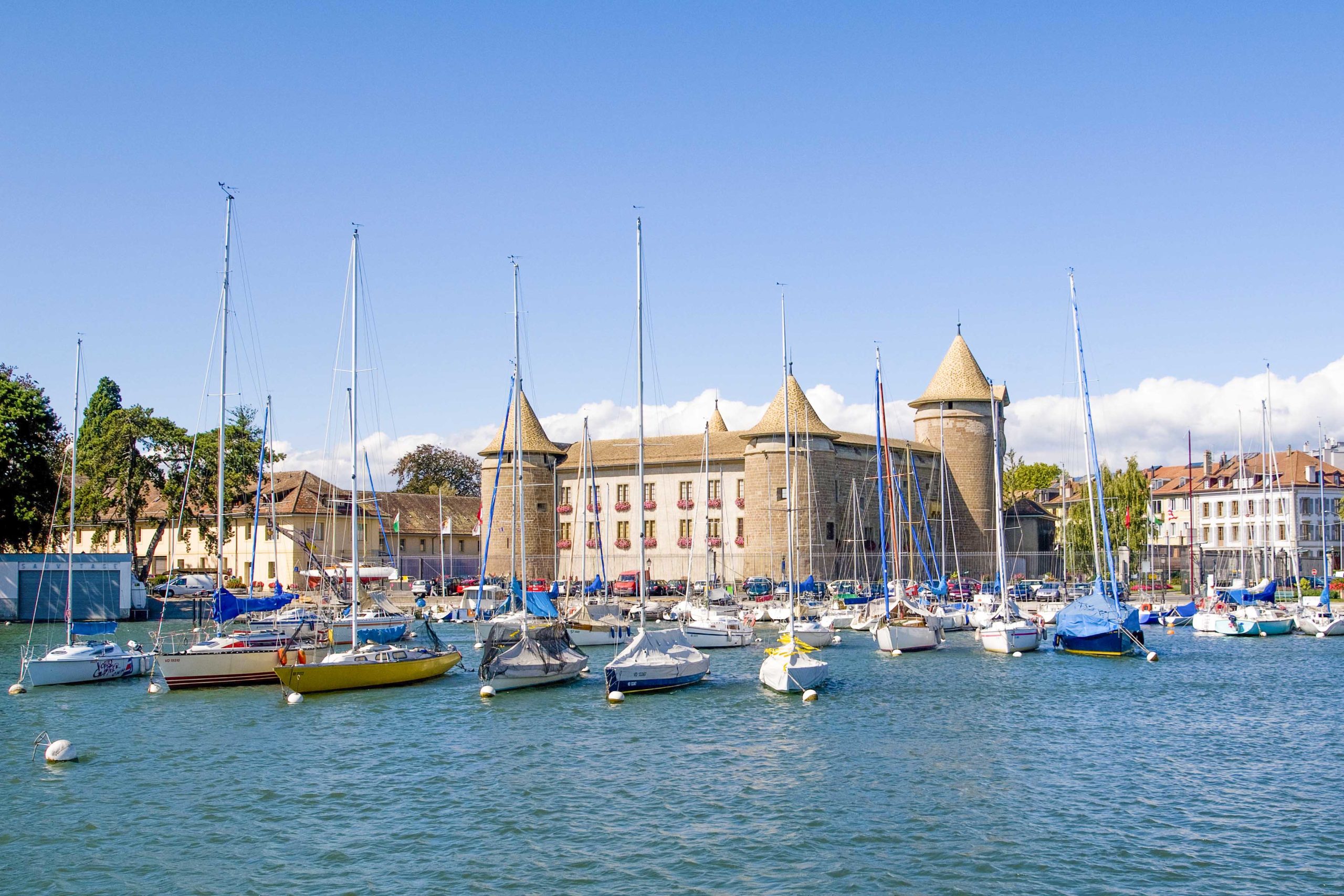 Lake Geneva: Top 10 Must-Visit Sites - French Moments