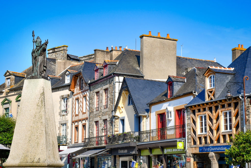 10 French Places You Haven't Heard of But Should Visit - French Moments