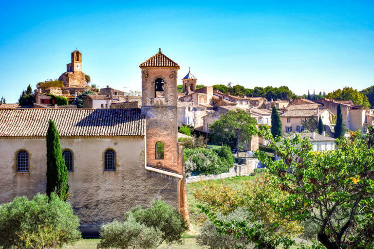 Lourmarin in Provence: What To See and Do - French Moments