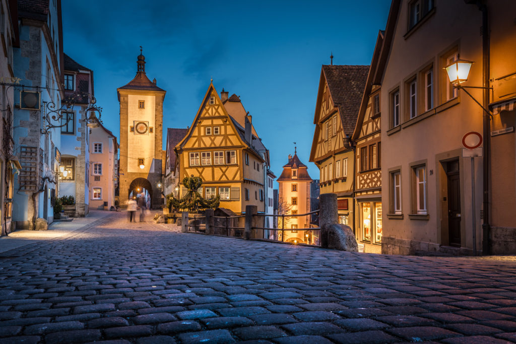 Christmas in Rothenburg ob der Tauber: A Discovery Guide - French Moments