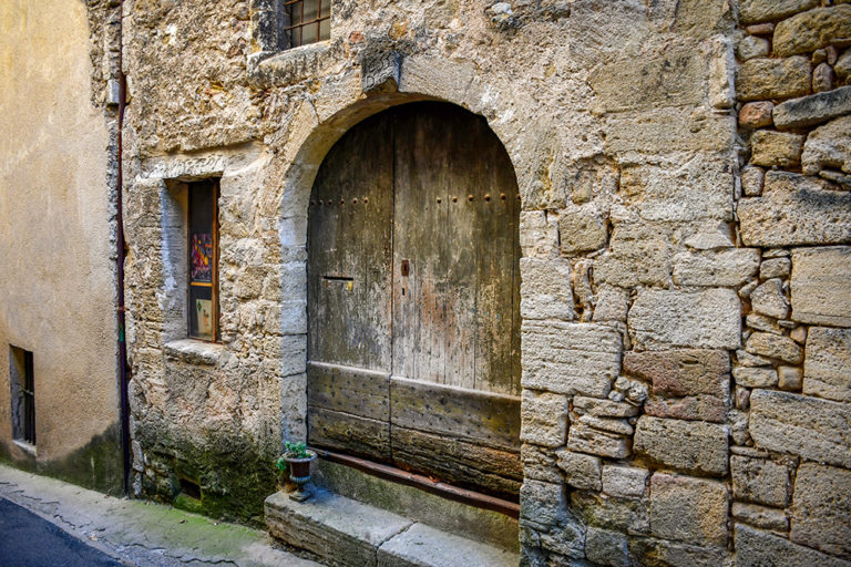Cucuron Revealed: Discover A Historic Village in the Luberon - French ...