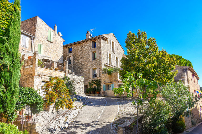 Goult: Discover a Charming Hidden Village in Provence - French Moments