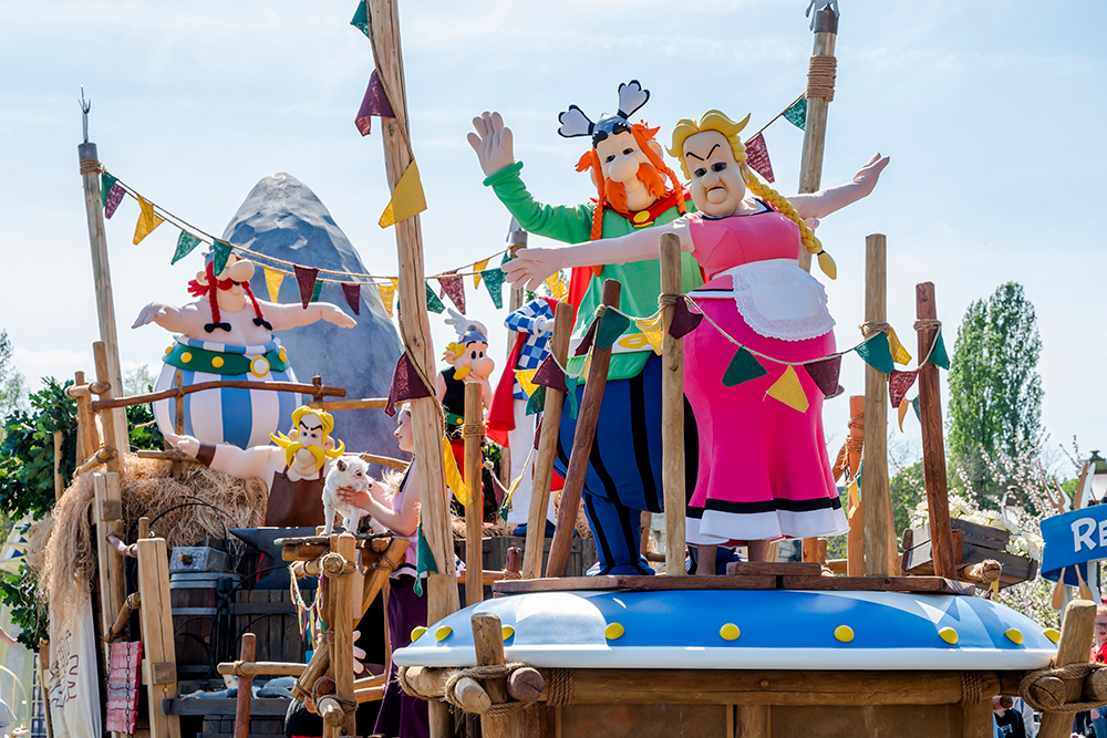 Parc Astérix: The Ultimate French Amusement Park Near Paris - French ...