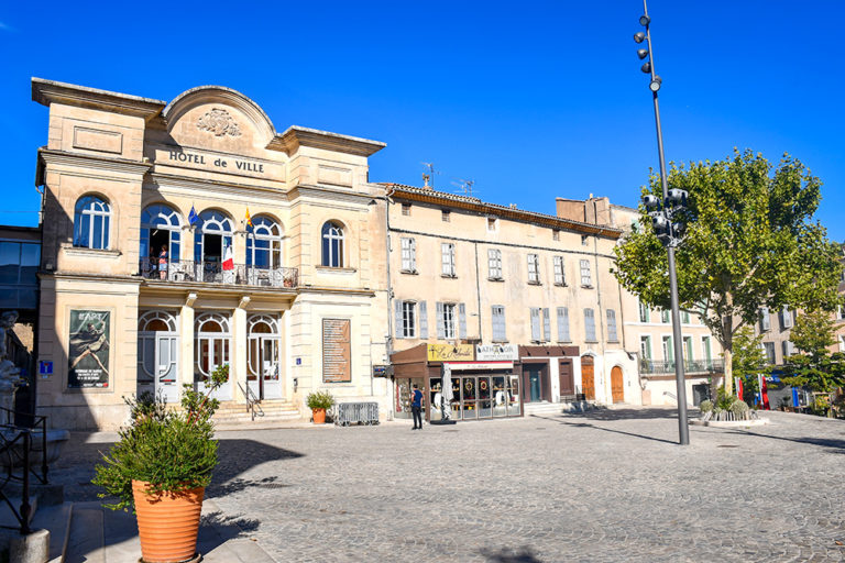 Apt in Provence: Discover the Capital of the Luberon - French Moments