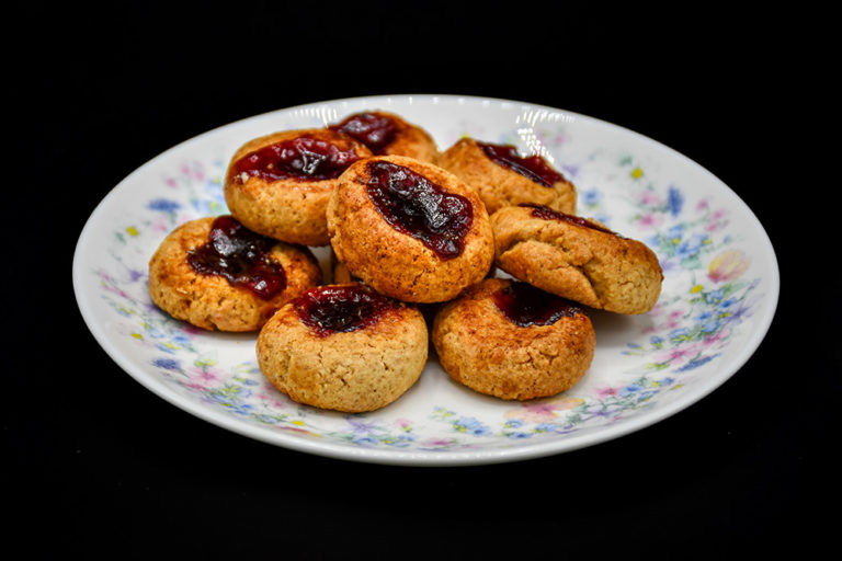 Linzele (or Linzette): Recipe Inspired by the Famous Linzer Torte ...