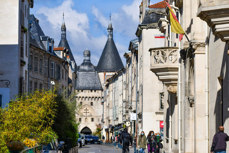 The Architecture of Nancy: A Mirror of a Thousand Years of History ...